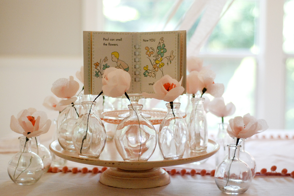 10 Beautiful Baby Shower Ideas - The Kennedy Adventures!